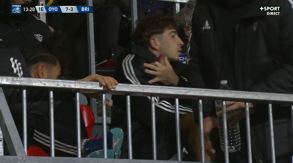 Léo Carbonneau doit se faire opérer de l'épaule et va manquer plusieurs ...