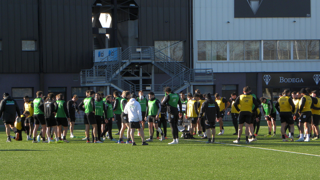 Le CA Brive se prépare avant la réception de Biarritz en Pro D2 ...