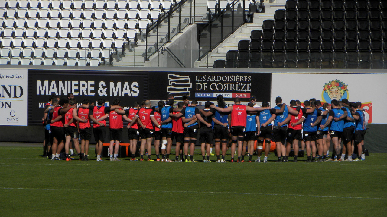 Le CA Brive se prépare avant le déplacement à Agen en Pro D2 ...