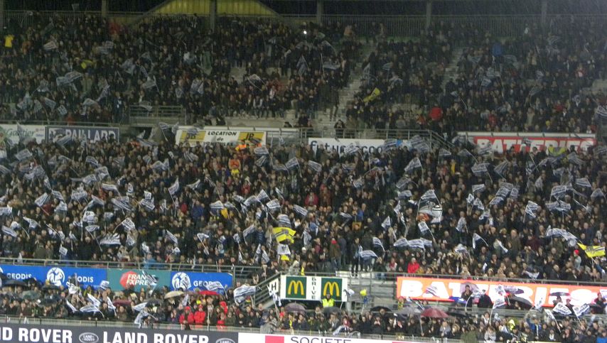 Les supporters se livrent avant Stade Français - Brive - AllezBriveRugby